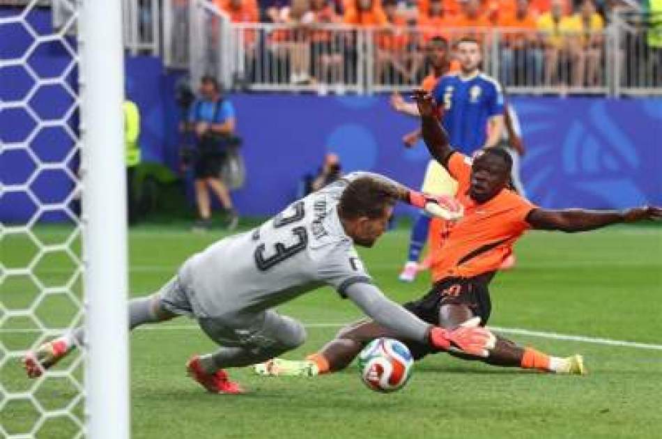5 goals for Holland and 1 goal for Sweden Orange Tulips advance to the ...